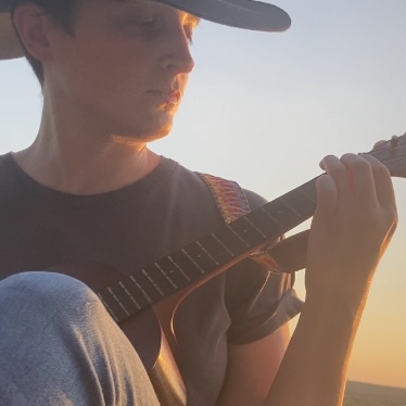 Contact – Lucy Cane